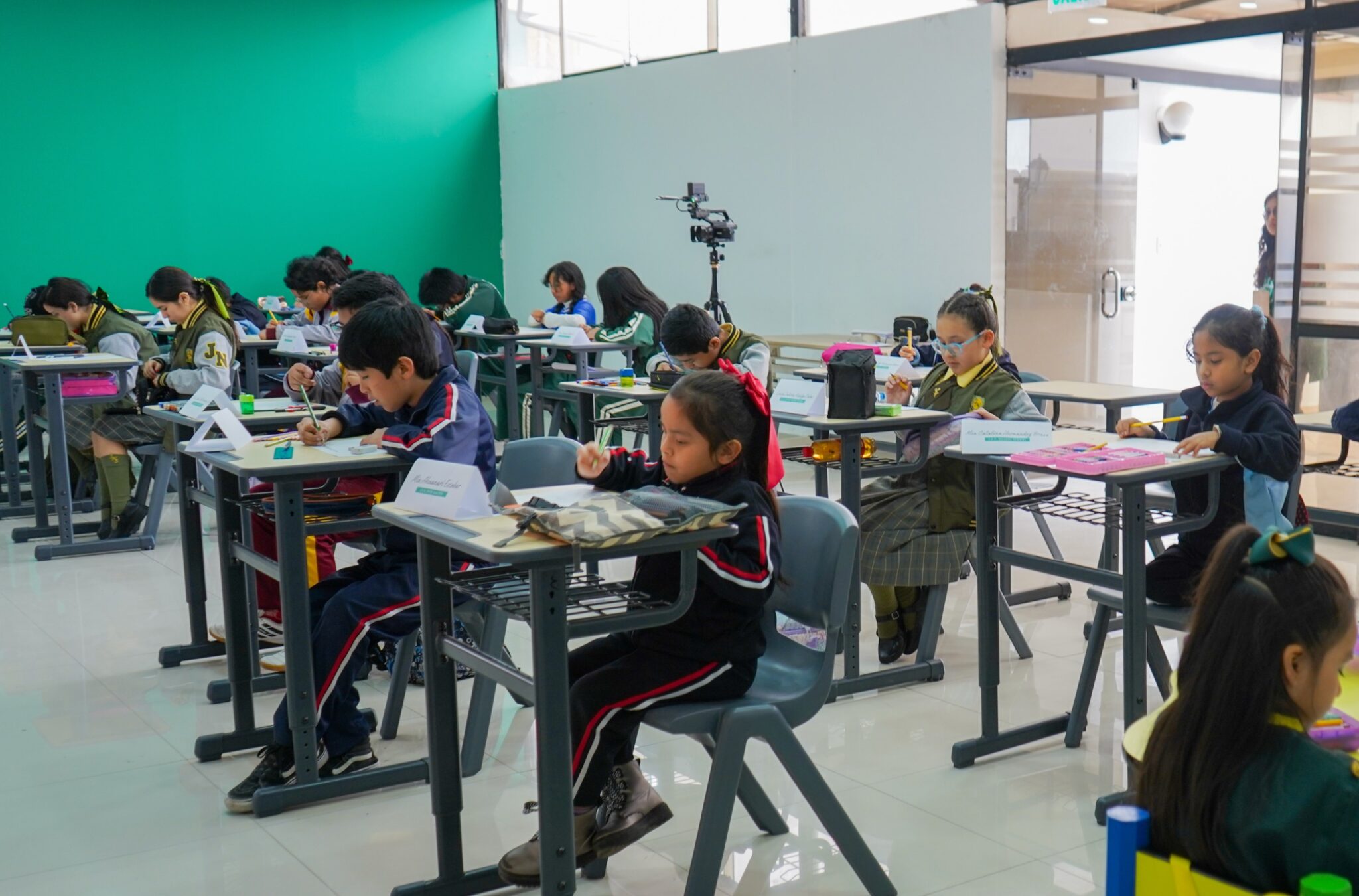 ¿Quiénes Somos? - ADRA PERÚ